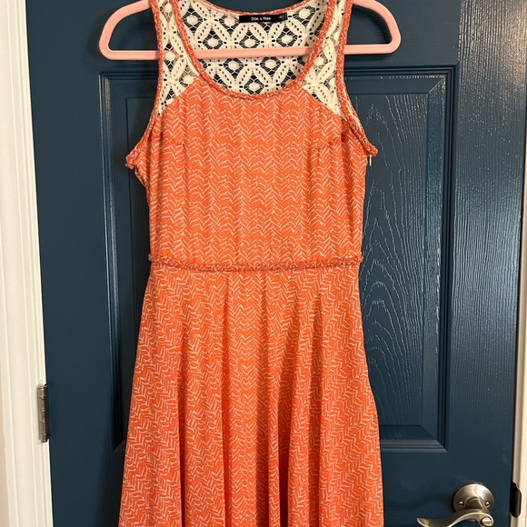 Doe & Rae | Dresses | Womens Doe Rae Contrast Apron Dress Pretty Peach ...
